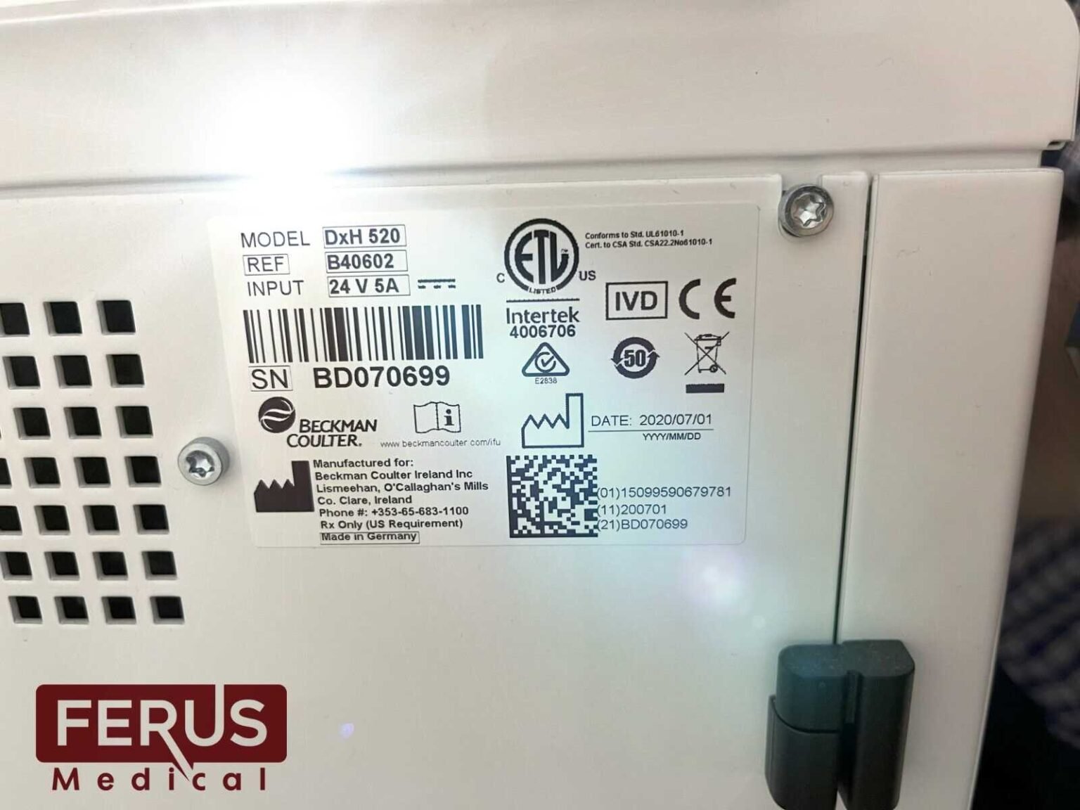 Beckman Coulter DxH 520 Hematology Analyzer System - ferusmedical.com