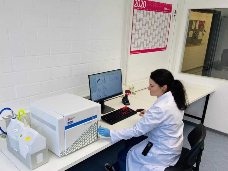 Advanced Cell Analysis with CytoFLEX Flow Cytometer | Beckman Coulter