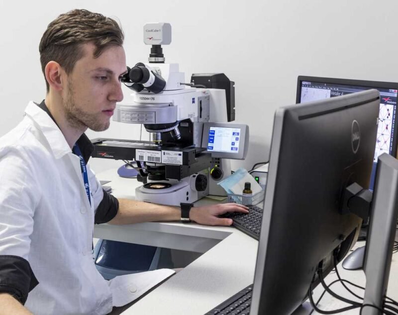The Evolution and Impact of ZEISS Microscopes in Modern Sciences